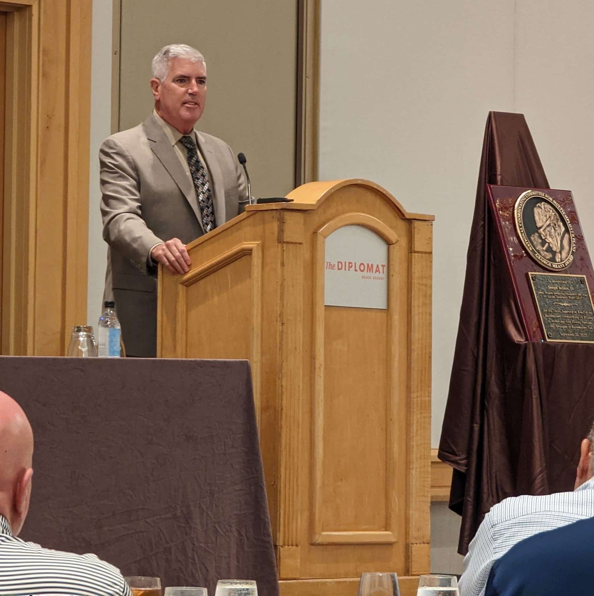 SMART General President Joseph Sellers receives George Meany Award ...