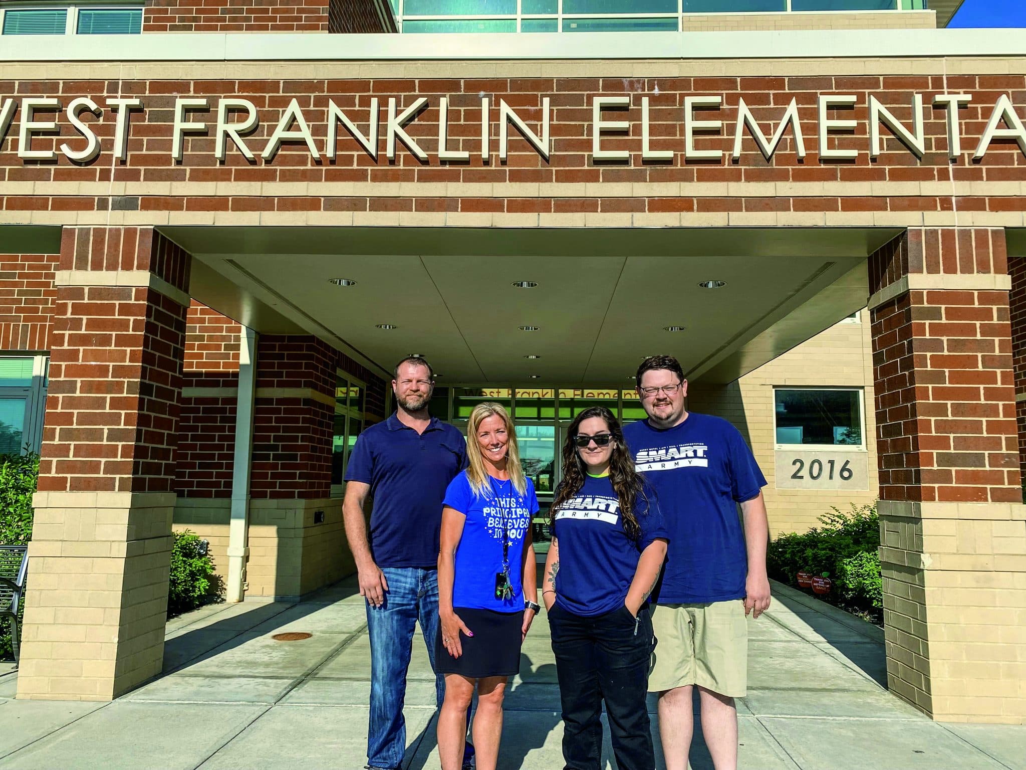 Local 24 SMART Army pitches in for local kids - SMART Union