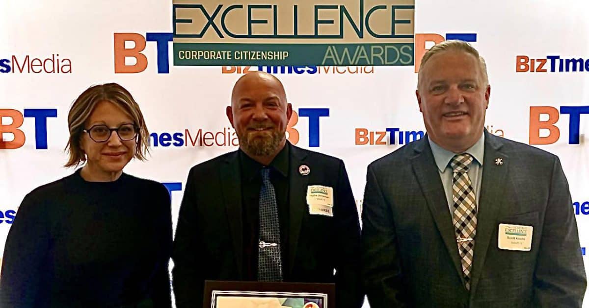 Local 18 honored for nonprofit service project - SMART Union