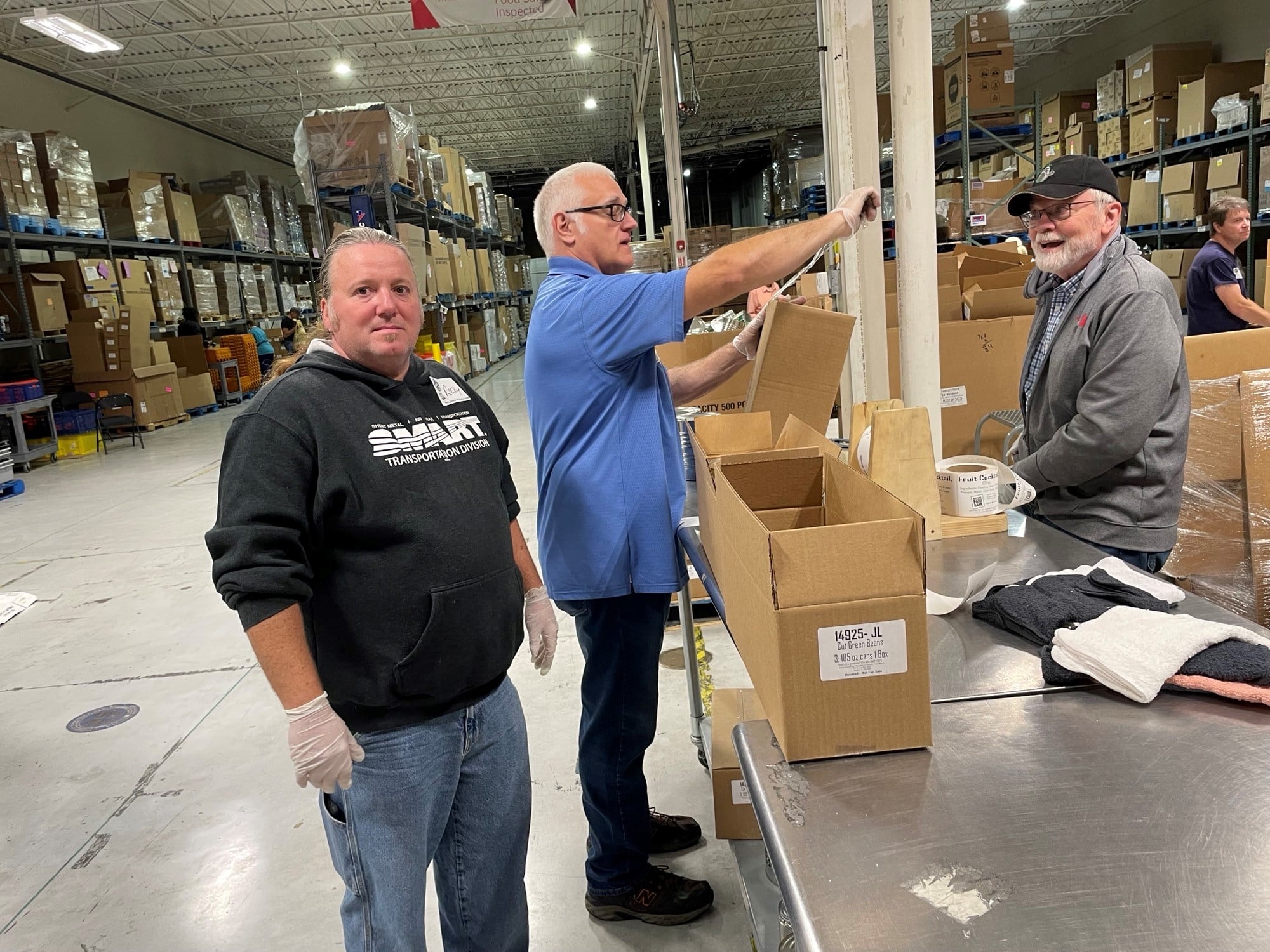 SMART-TD Local 445 helps provide meals for food bank | SMART Union