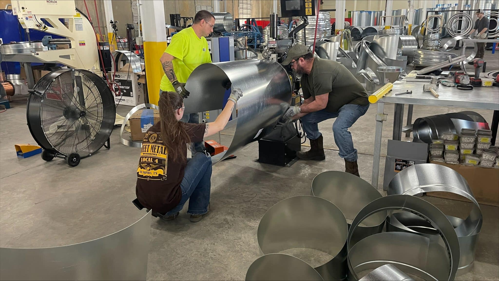 Father and daughter experience the union advantage at Ventcon - SMART Union