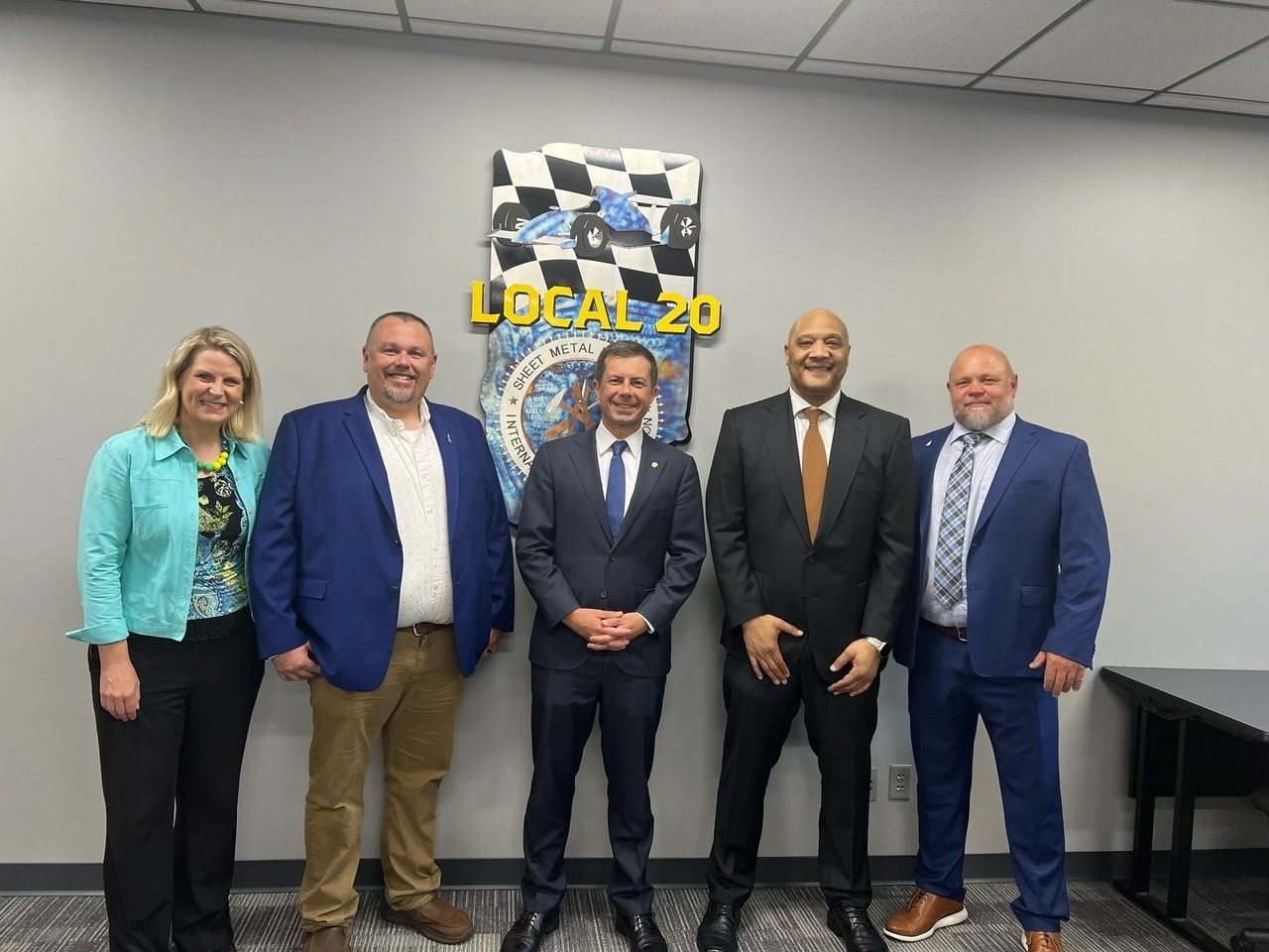 Local 20 hosts DOT Secretary Buttigieg, others SMART Union