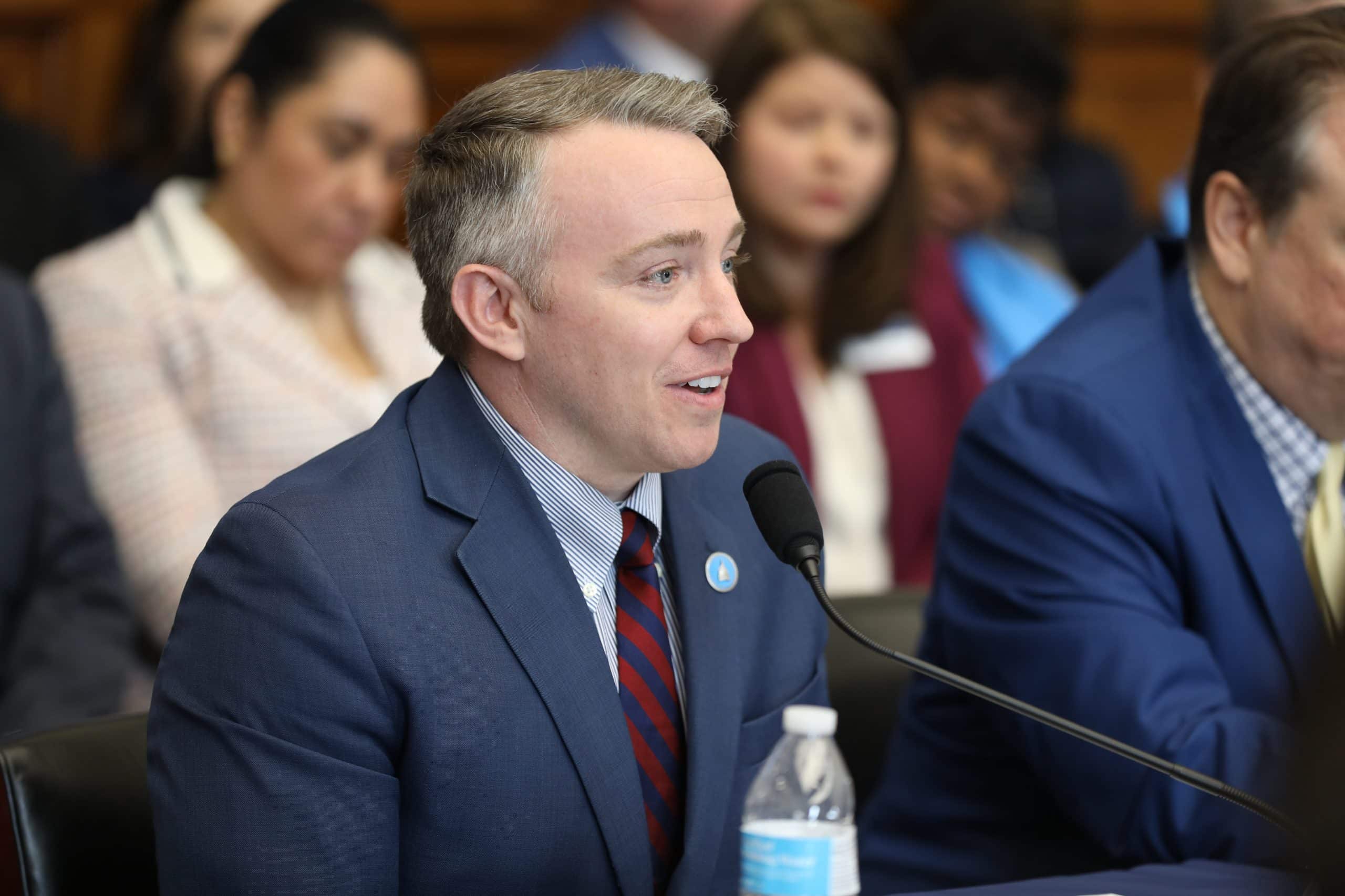 Rail workers join House roundtable to demand action on rail safety | SMART Union