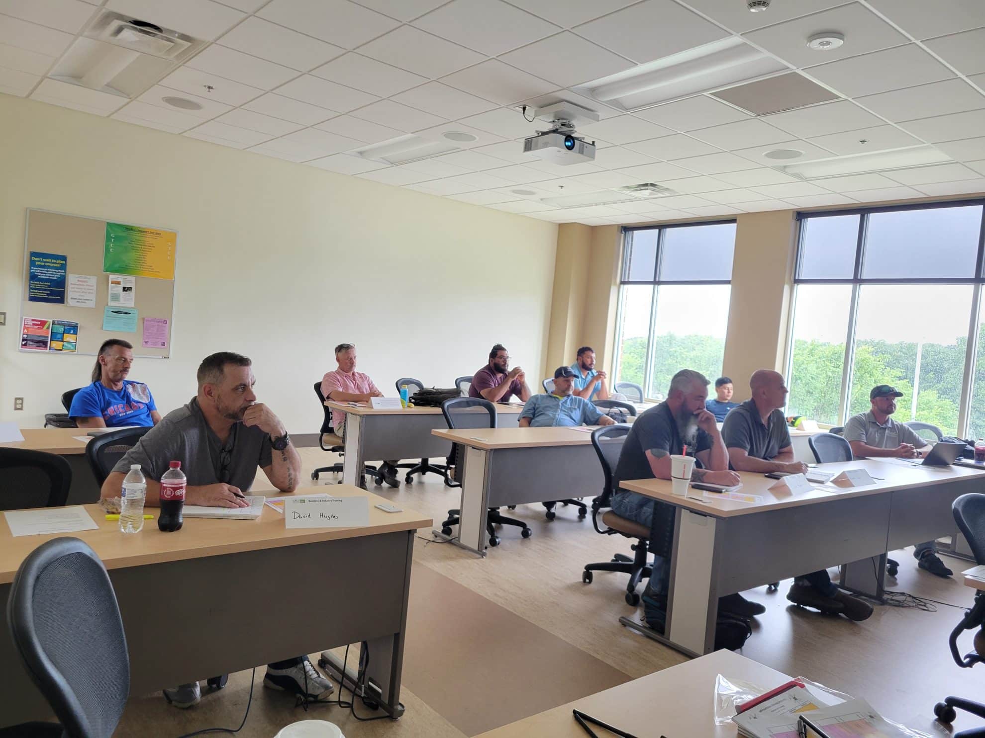 Local 5 hosts foreperson training | SMART Union